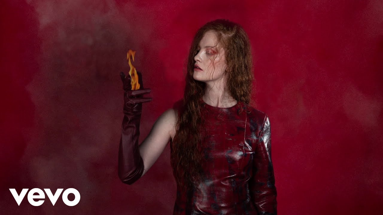 Red Moon - Emotional (Visualiser) - YouTube