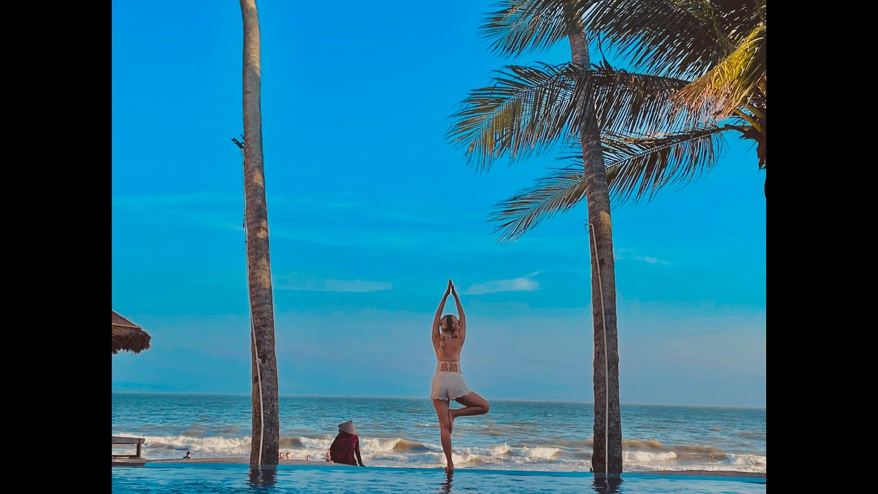 DU LỊCH PHAN THIẾT - Meraki Oasis Hotel - YouTube