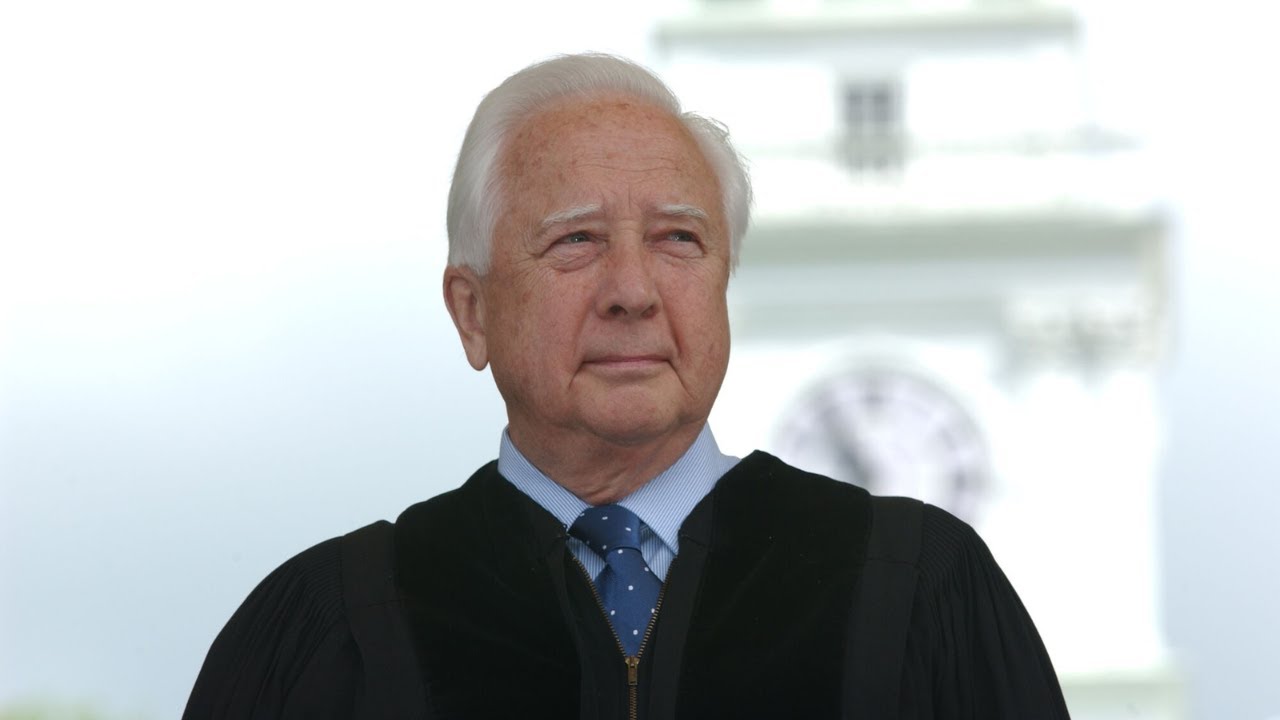 Dartmouth's 2003 Commencement Address by David McCullough - YouTube