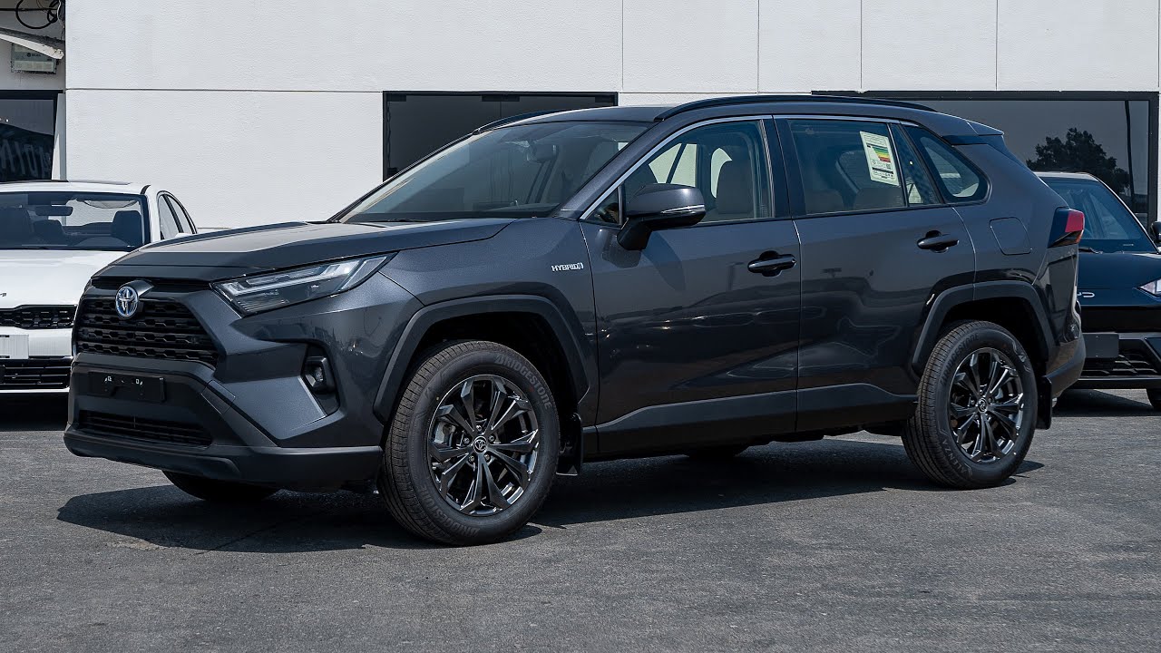 Toyota RAV4 XLE 4X4 HEV 2.5L Hybrid 2024 - YouTube