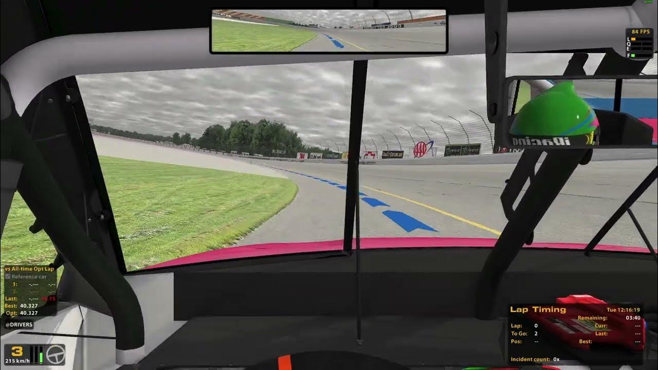 iRacing — Oval — 16th race - YouTube