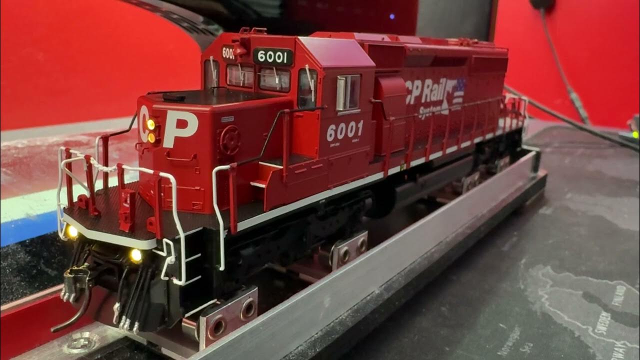 Bowser SD40-2 (2024+ Production) with Factory Installed ESU Loksound 5 and 14x25 Sugar Cube ...