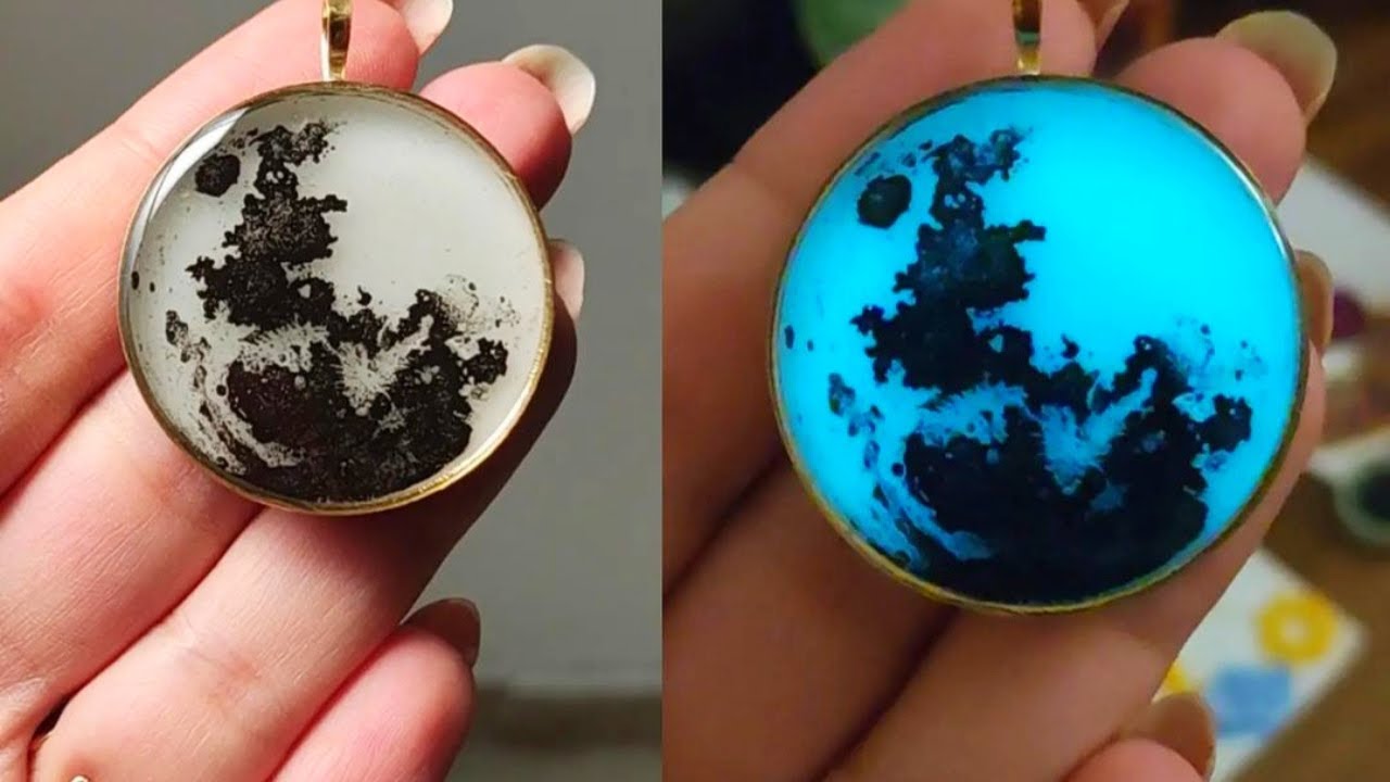 resin moon necklace | Resin moon becomes bright at night very ...