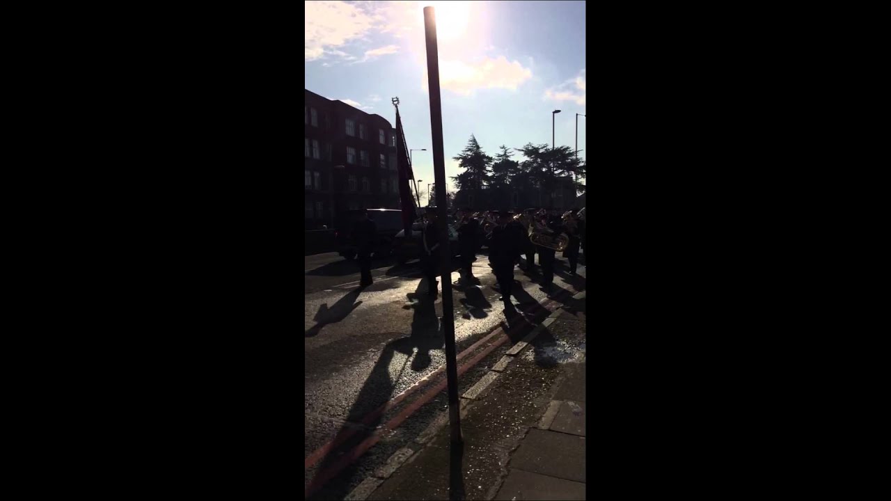 Hendon Band - Remembrance Sunday 2014 (4) - YouTube