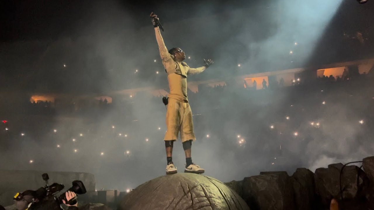 THANK GOD Live Austin - Travis Scott Utopia Tour - YouTube