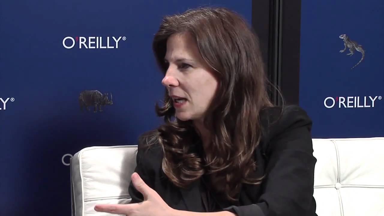 Nancy Duarte interviewed at Web 2.0 Expo San Francisco 2011 - YouTube