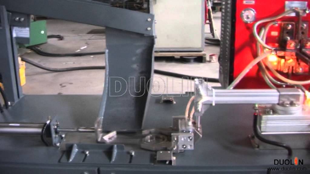 Steel ring induction heating system - YouTube