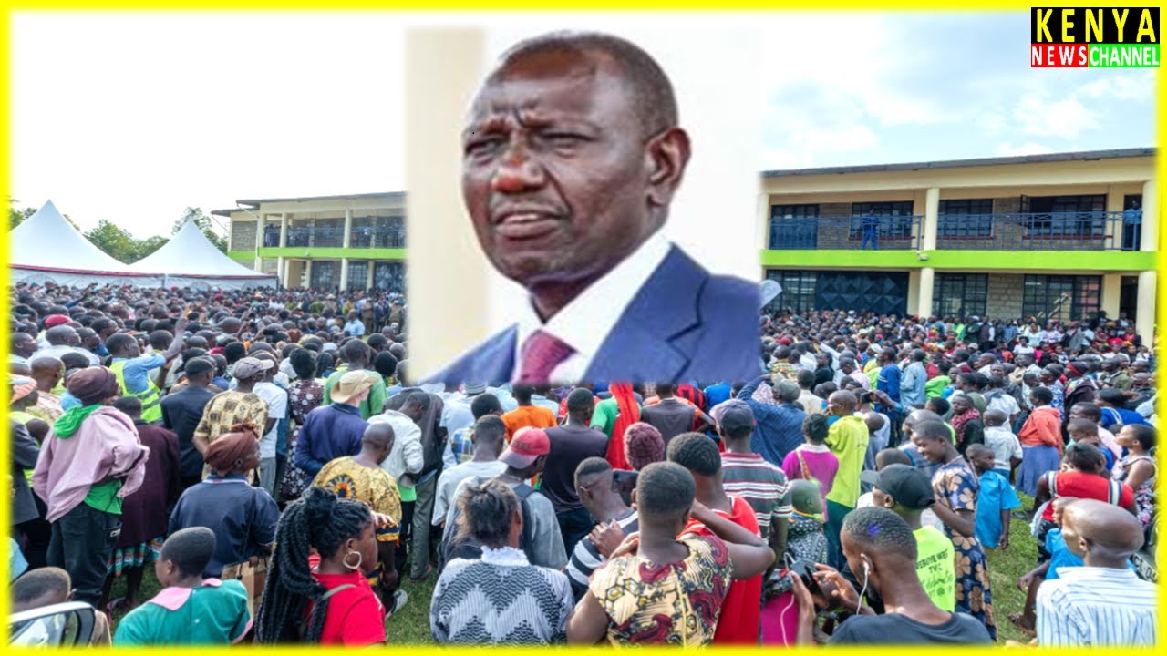 Ruto forced to address this Huge Crowd that blocked him outside Webuye Technical College Bungoma ...