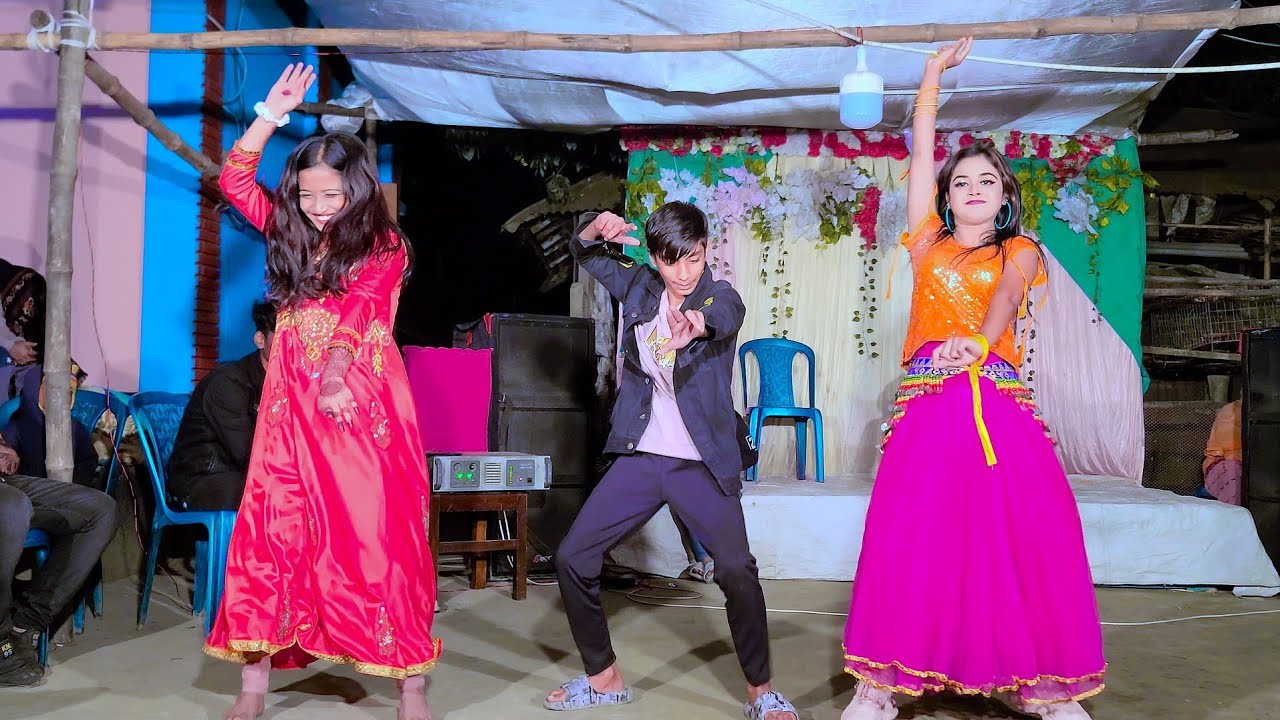 বিয়ে বাড়ির উরাধুরা নাচ | তোদের বিয়ে হয়েছে | Toder Biye Hoyeche ...