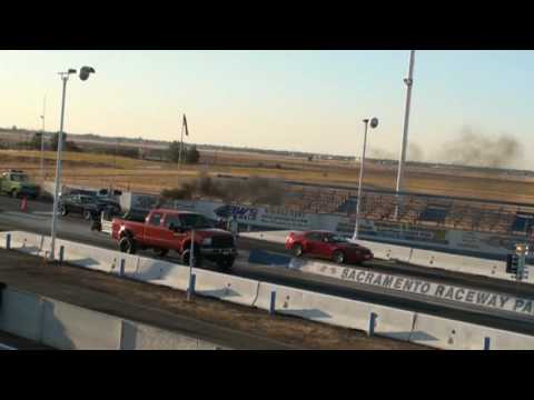 6.0 powerstroke drag race - YouTube