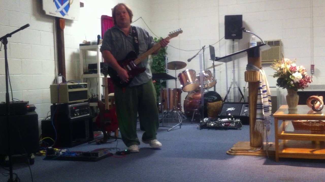 Omega Amps Lead 50 Brian Keith Lowe and James L. Price - YouTube