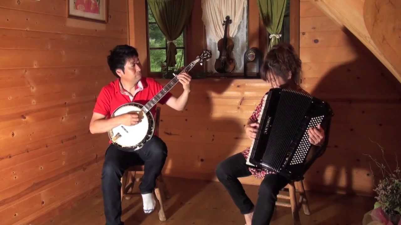 La Vraie Valse Musette 真実のワルツ The Banjo&Accordion - YouTube