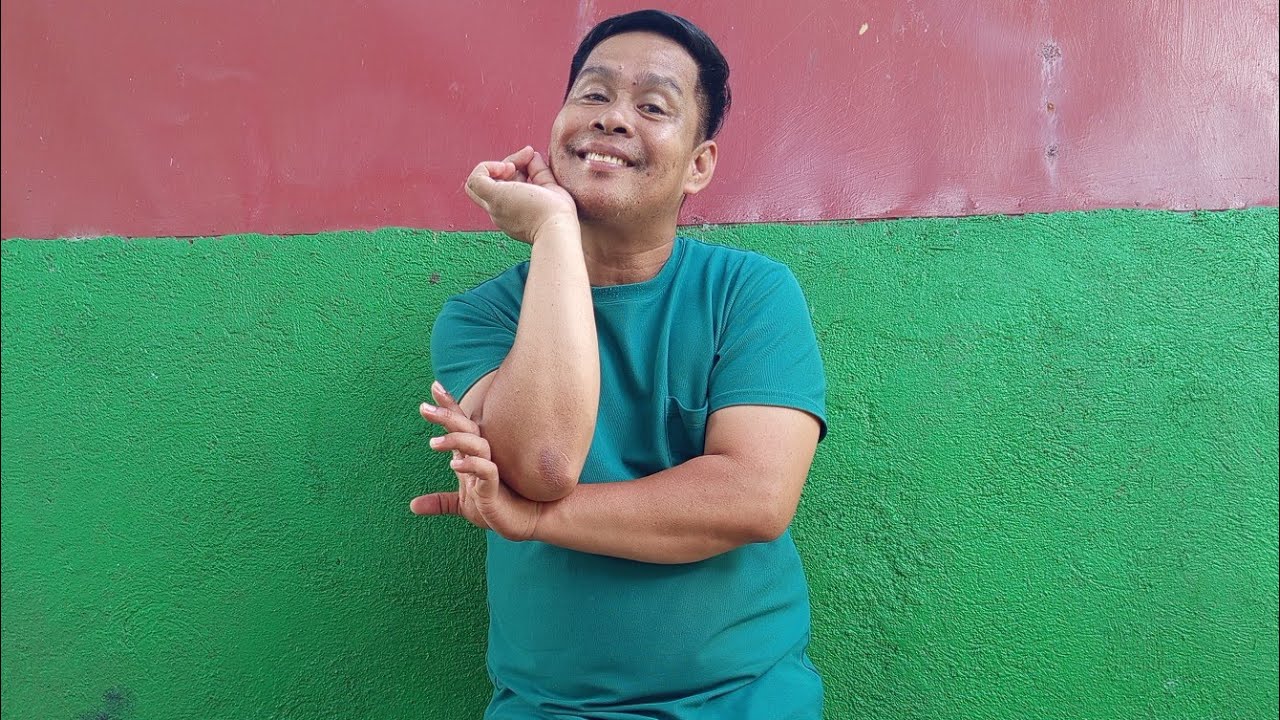 Ako ay magwawalis sa bakuran, at sumayaw na din po ako. - YouTube