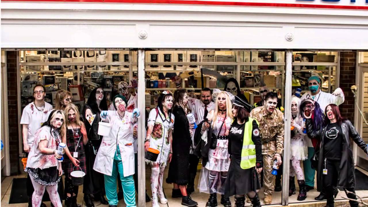 Whitby Goth Weekend Zombie Walk 2012 - YouTube