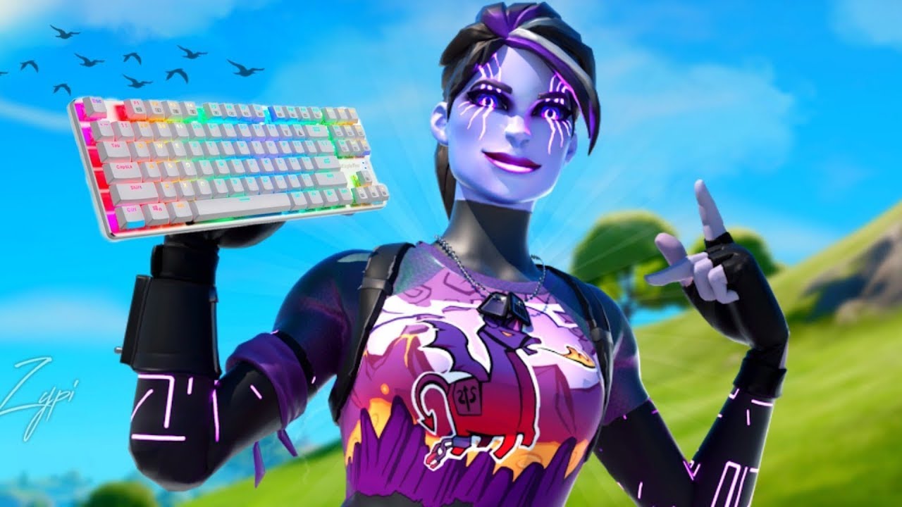 Playing fortnite on Kbm. - YouTube