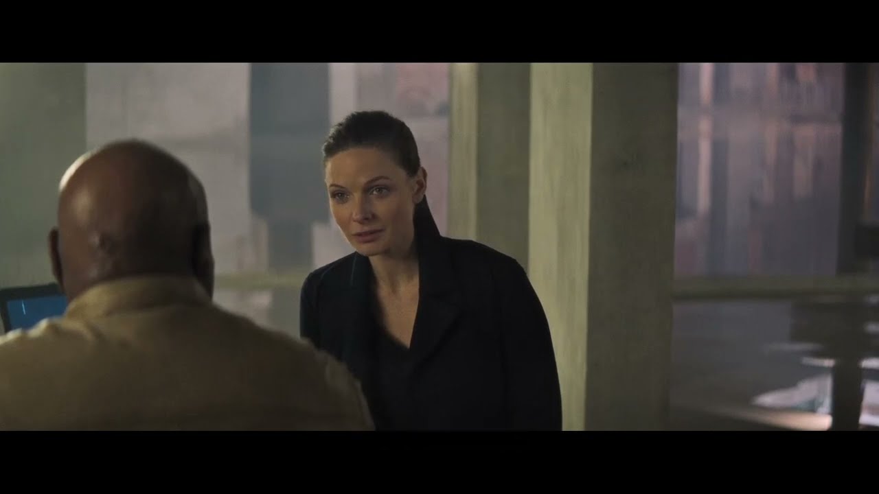 MI6: Luther tells Ilsa about Ethan - YouTube