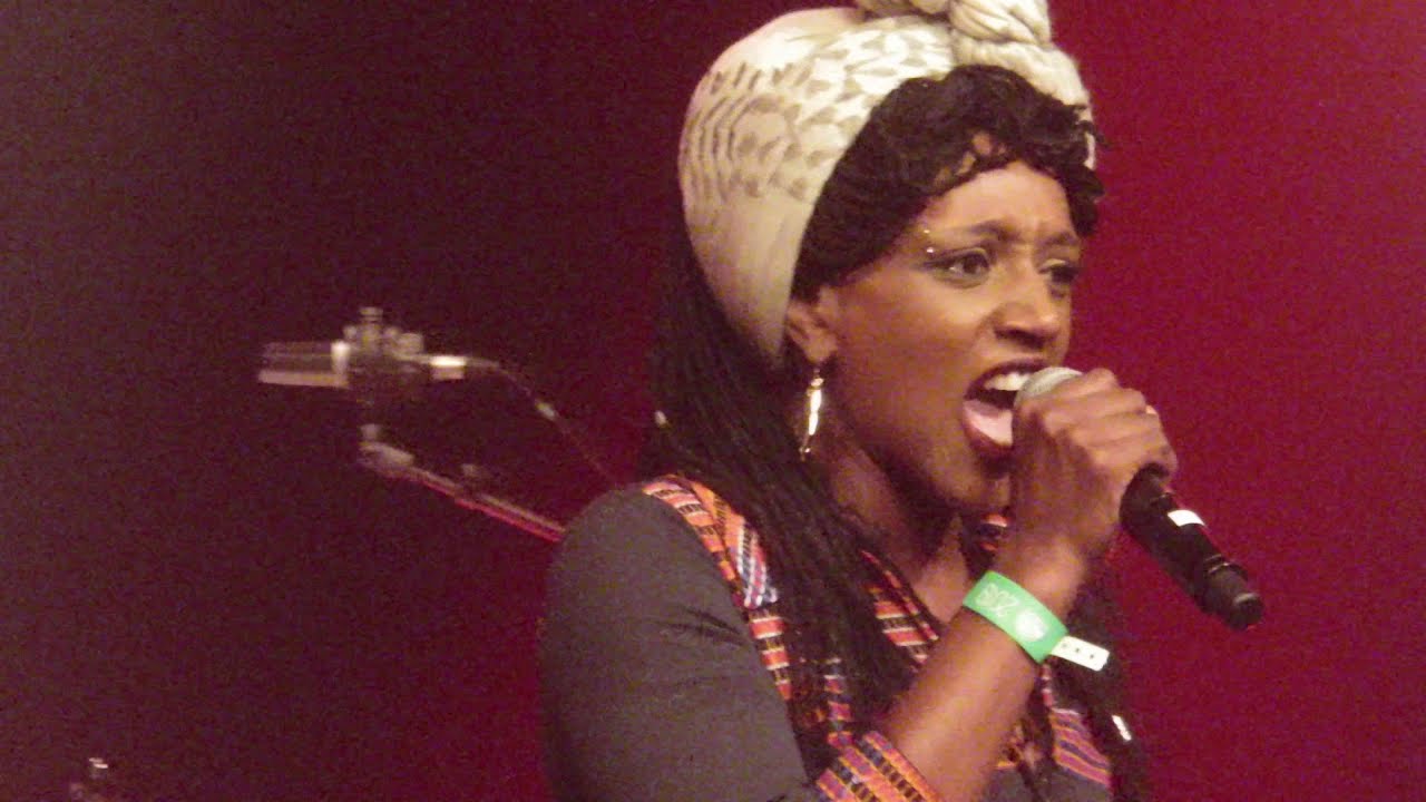 Mo Kalamity Frontline Pacific reggae vibes Elysée Montmartre Paris 9 ...