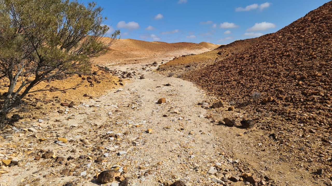 Painted Desert, Outback South Australia. - YouTube