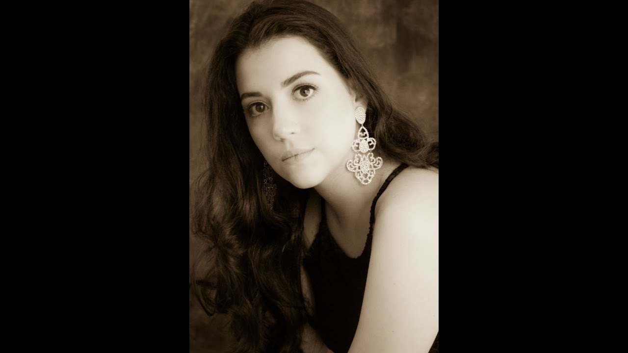 Maria Gerk - 20º Festival de Inverno de Petrópolis II - YouTube Music