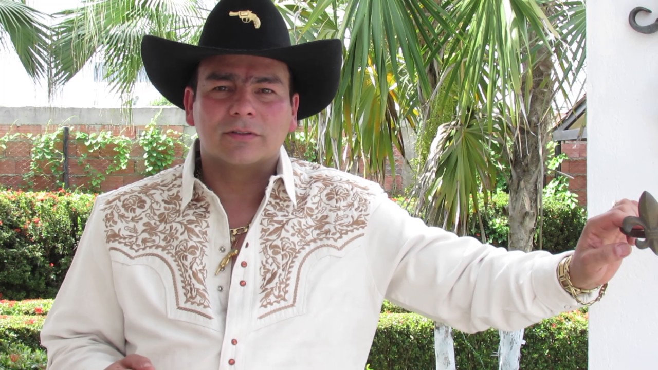 NELSON BARRAGAN - MADRE MIA (VIDEO OFICIAL) - YouTube