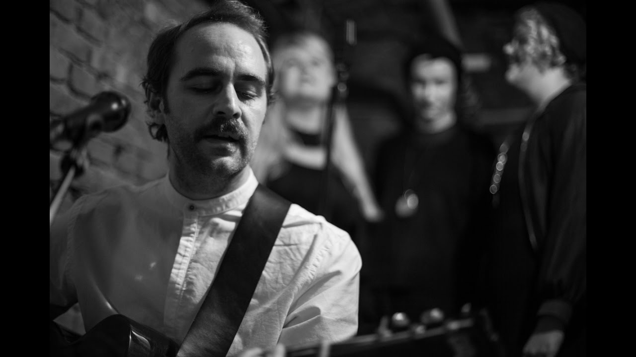 Enemy Acoustic Session – Paul Plut – Vota - YouTube