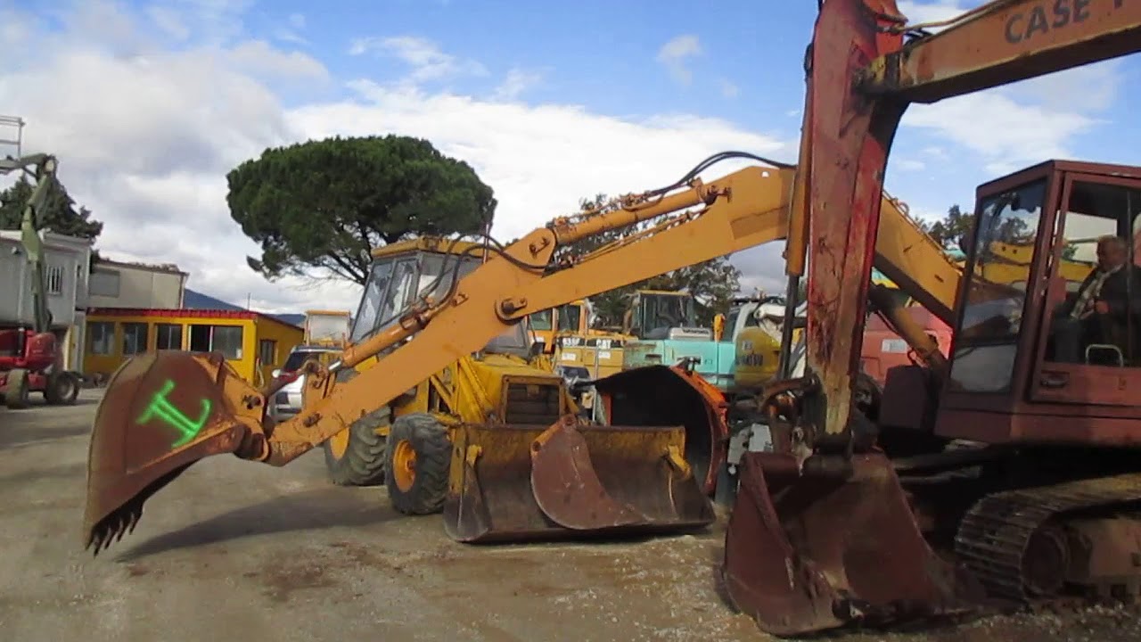 143-17 POCLAIN 60 CK (2) - YouTube