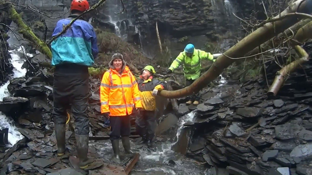 Exploring the Cambrian slate mine, Glyn Ceriog, Llangollen - YouTube