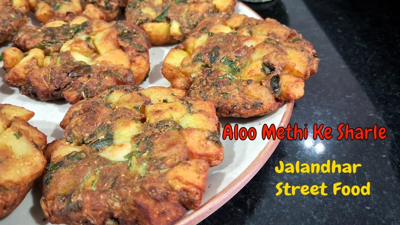 Aloo Methi Ke Sharle | Jalandhar Punjab Street Food | Winter Special ...