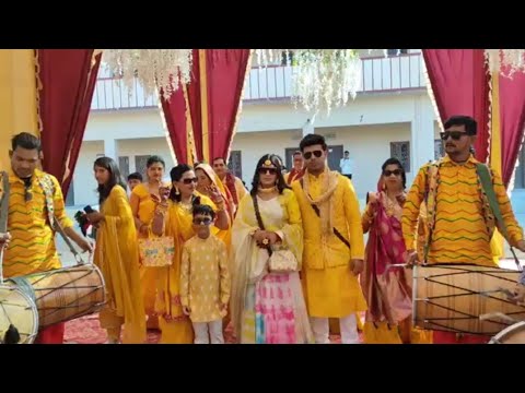 Haldi function Groom Bride Entry With Radha Krishna - YouTube