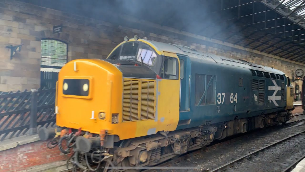 BR Class 37 No. 37264 - YouTube