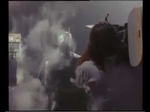 Batman 89 "Bob the Goon Fights" - YouTube