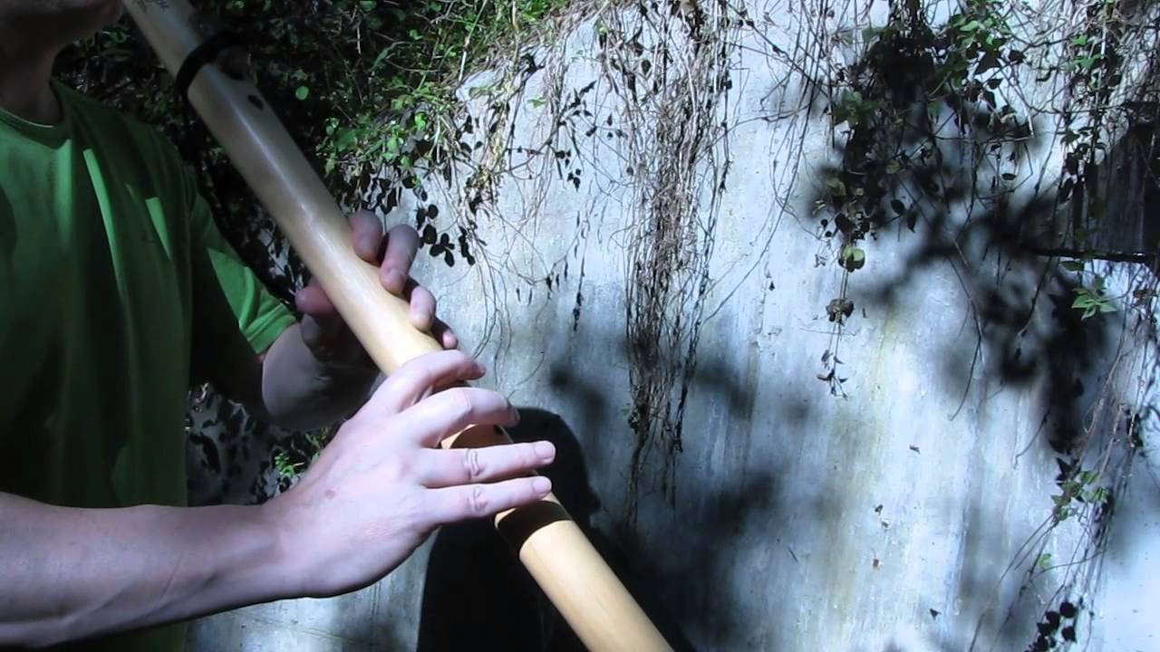 Waltzing Quietly: Quiet Bear Alaskan Yellow Cedar Cm Flute - YouTube