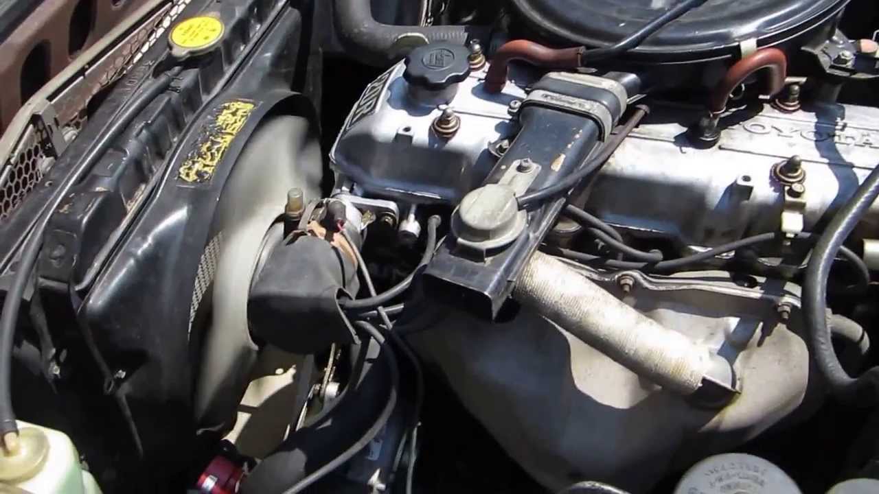 Startup & Engine 1977 Celica RA29 - YouTube