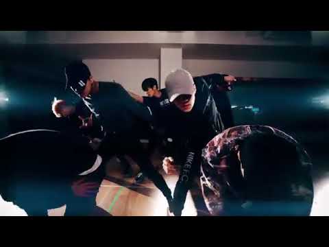 Exo-Monster dance practice