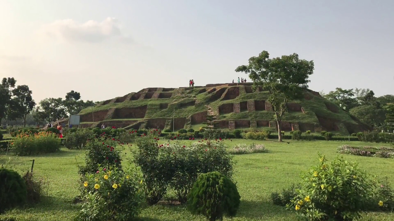 Behula Lakshindar Basor Ghor (Bogra) - YouTube