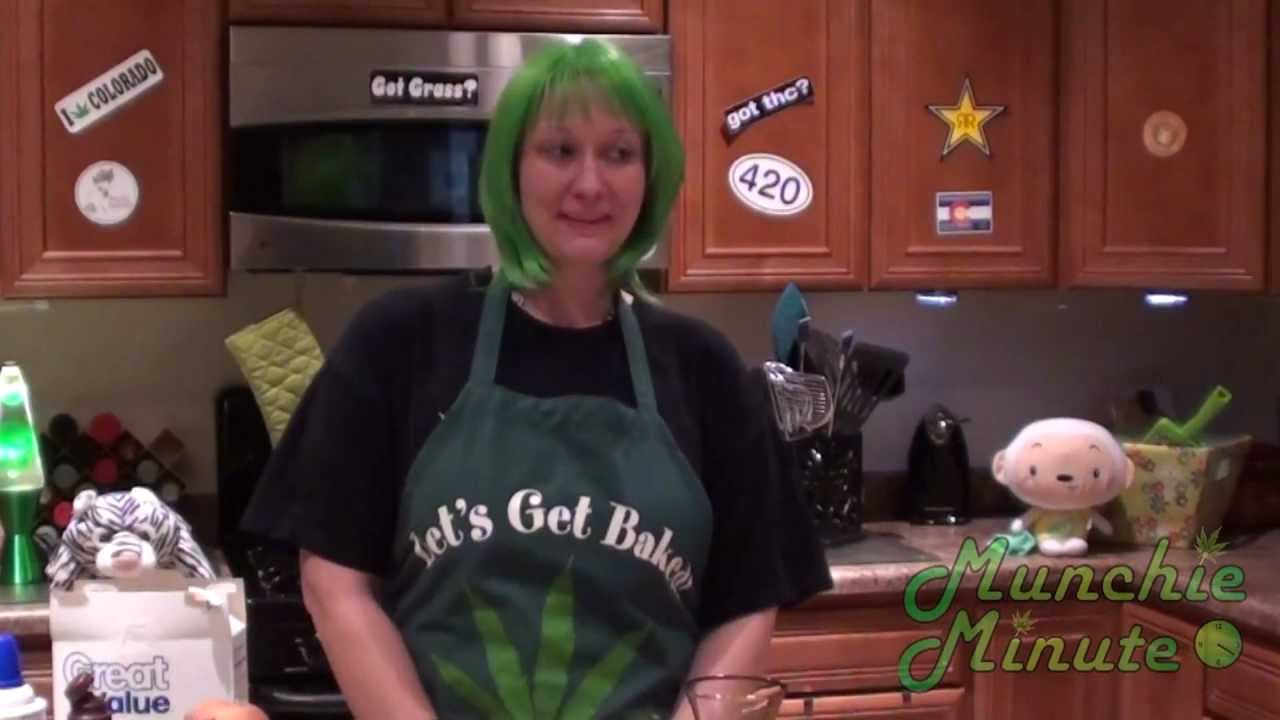 Munchie Minute Ep31 Tiramisu - YouTube