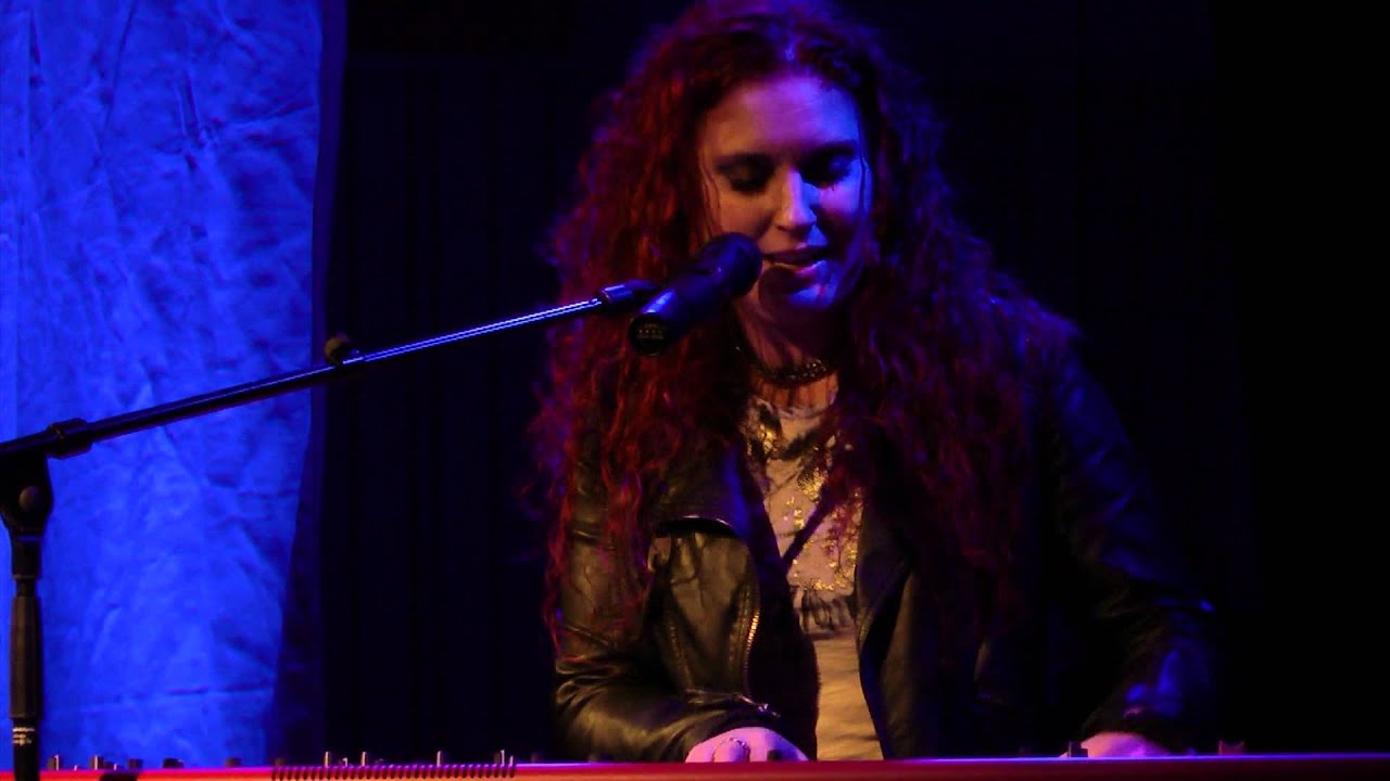 Sarah Kelly - Amazing Grace - YouTube