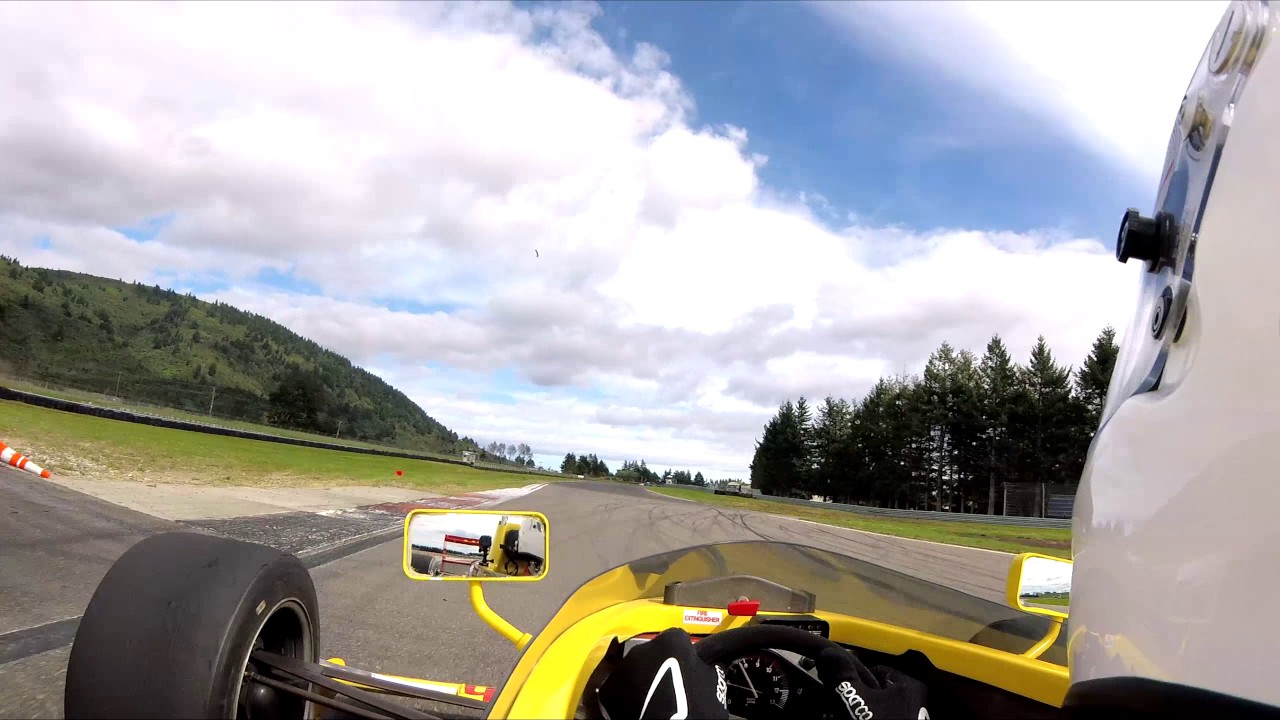 Race 3 - Garry Rush - Swift DB4 - Taupo - YouTube