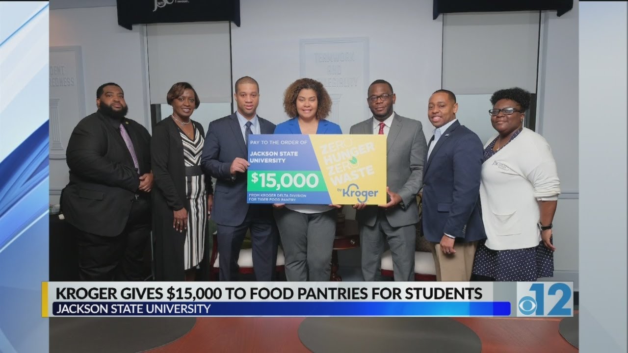 Kroger donates $15,000 to food pantries for students - YouTube