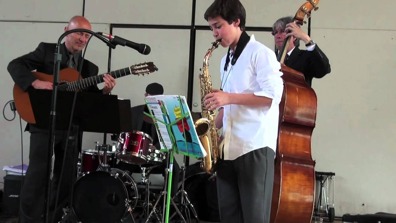 Jordan Lerner plays "Song for my Father" - YouTube