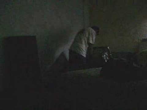 Cesar vs El Sofa Cama