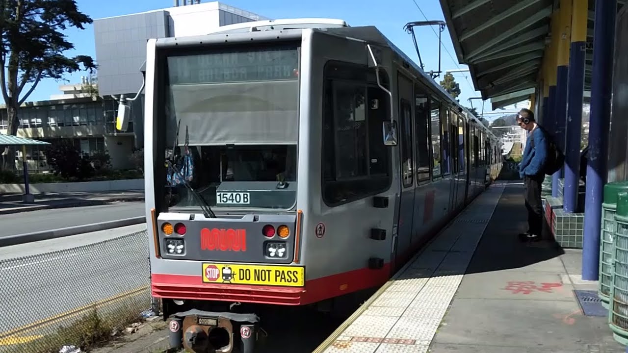 SF Muni 2000 Breda LRV3 #1493 on Route M Ocean View - 2-Car Train 1540 ...