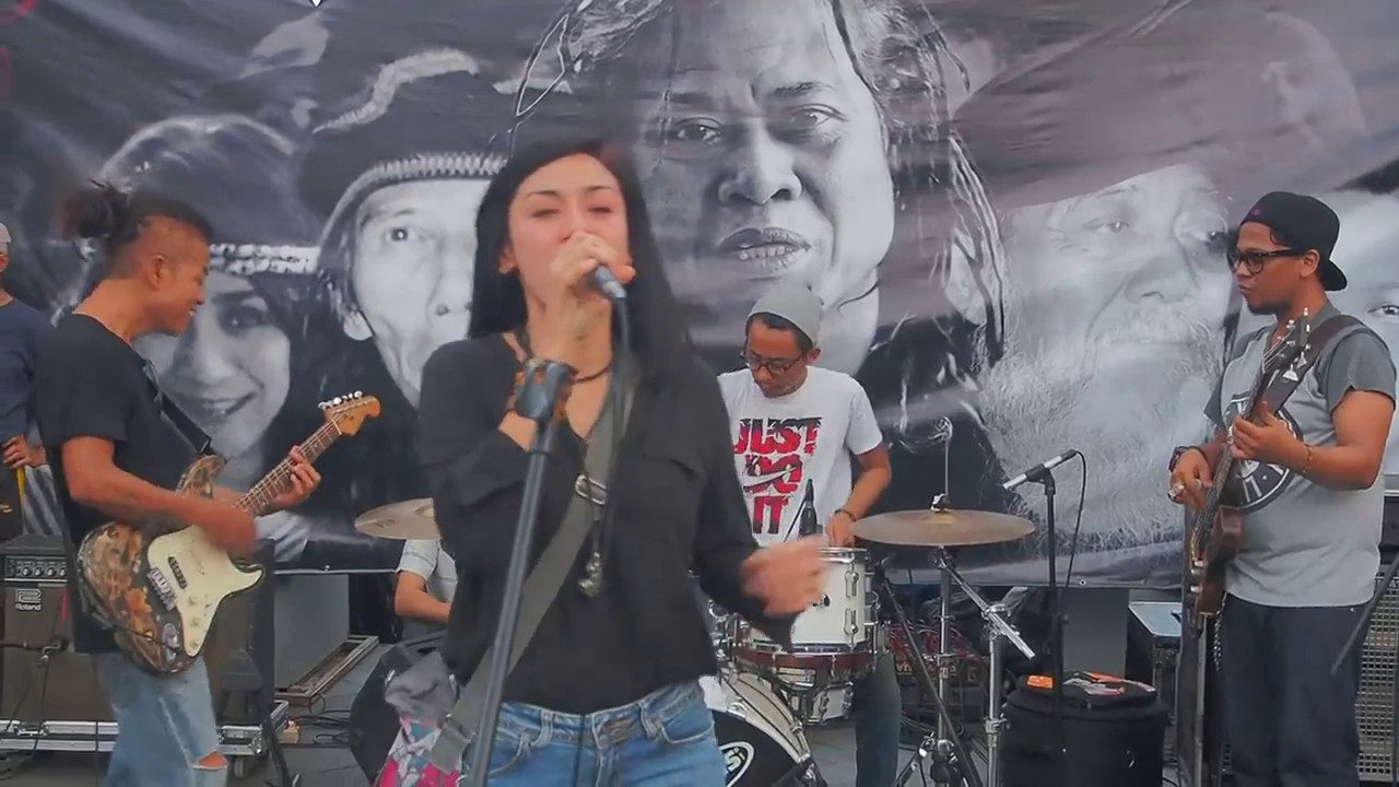 Tony Q Rastafara - Senandung Tanah Jepara ft. Riffy Putri LIVE (FULL ...