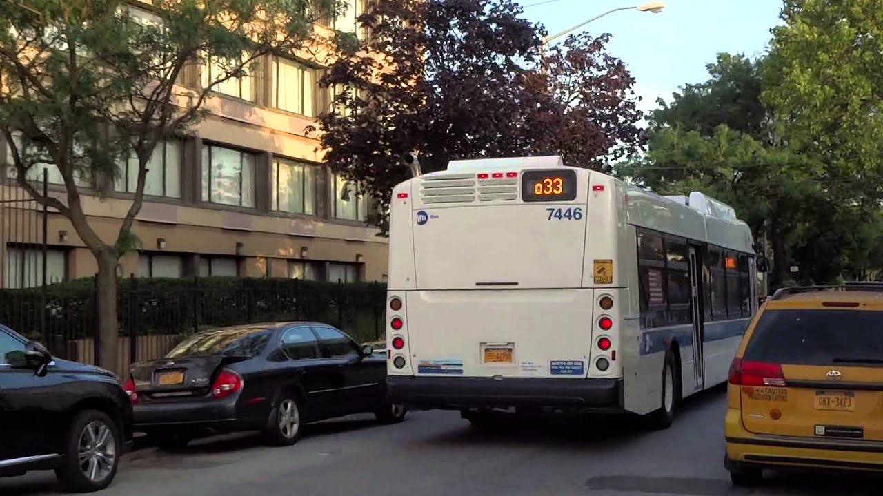 MTA Bus Company: New Flyer XD40 #7446 Q33 @ 82nd Street & Astoria ...