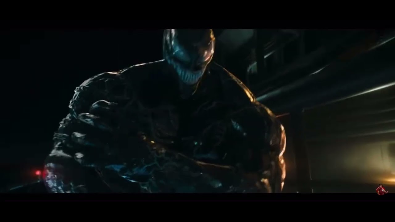 Venom vs Knuckles - YouTube