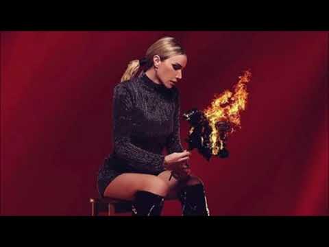 Gülşen - Bir İhtimal Biliyorum Full dinle