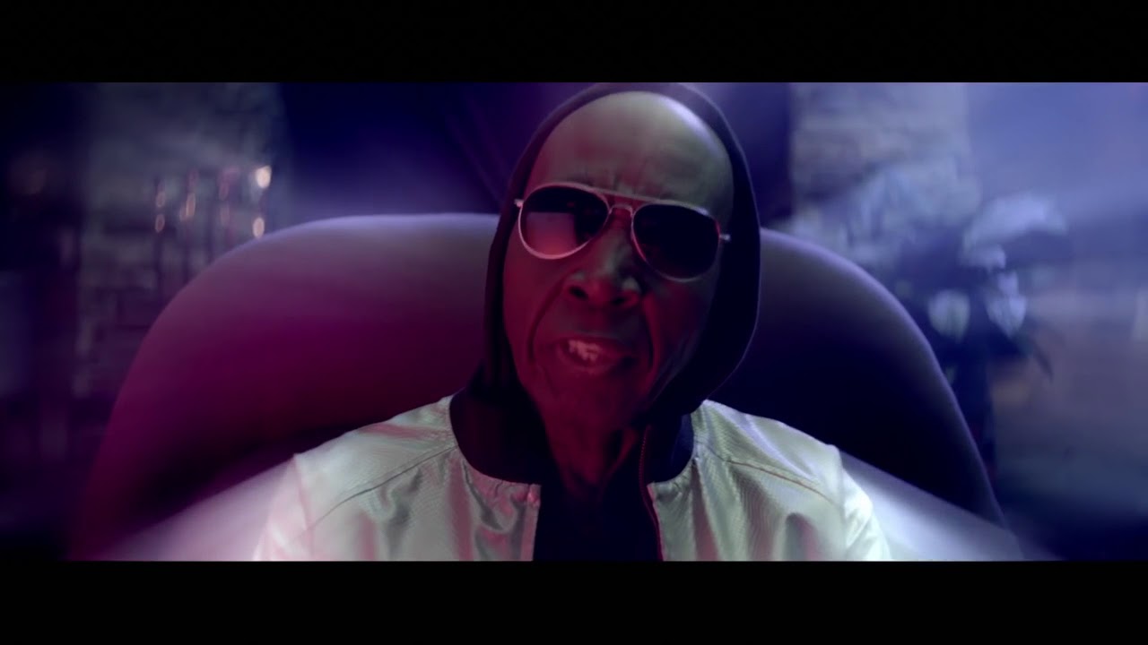 Maroon 5 Cold ft Future - YouTube