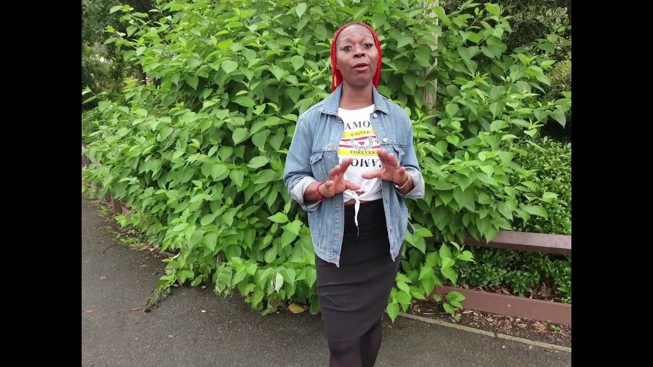 Rosalind Roberts Stunning Stories Double/ Dinner - YouTube