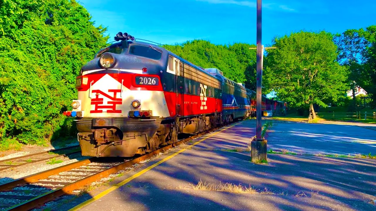 Cape Cod Central’s Dinner Train Along the Cape - YouTube
