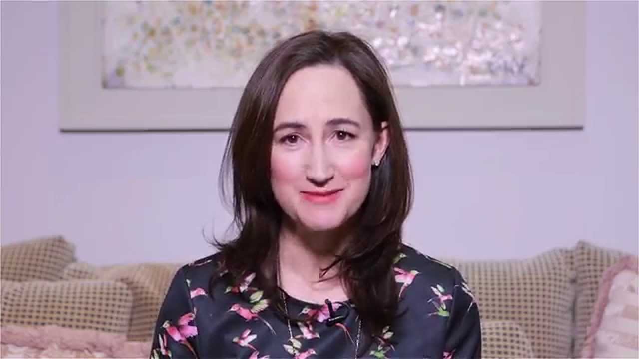 Sophie Kinsella Introduces her New Book – Finding Audrey - YouTube